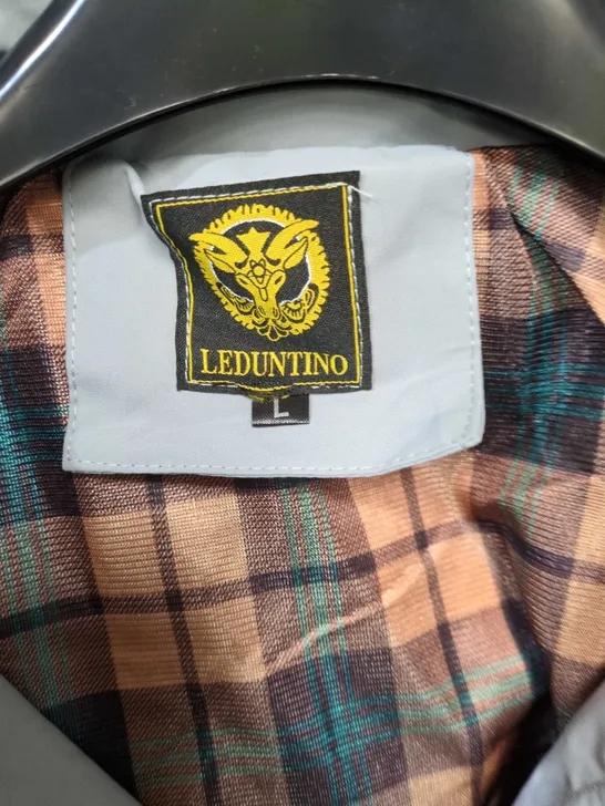Lot 1755: LEDUNTINO MEN'S HOODED JACKET – LIGHT GREY, SIZE L, PLAID ...