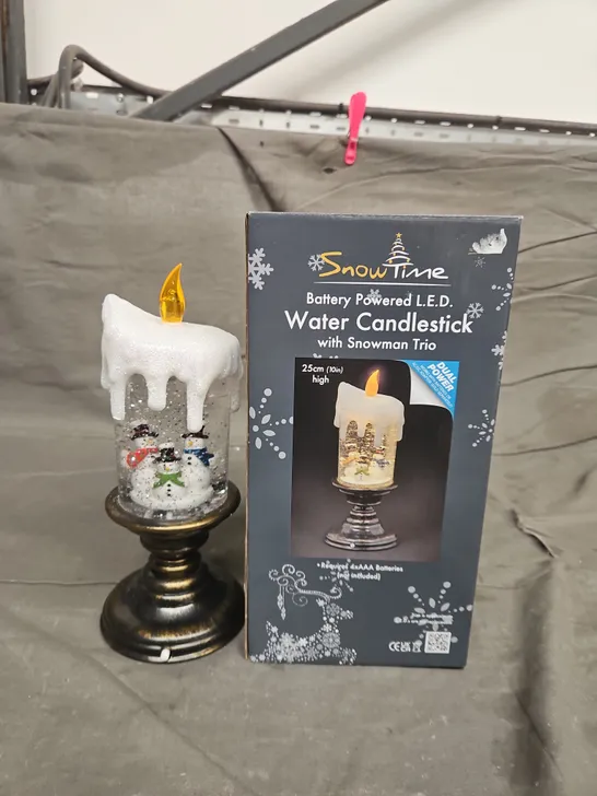 Lot 3070: SNOWTIME BATTERY POWERED LED WATER CANDLESTICK WITH SNOWMAN ...