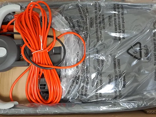 Lot 6929: BOXED CORDED EASISTORE 300R ROTARY LAWNMOWER - 5148312 ...