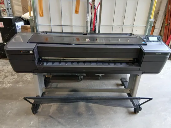 Lot 60: HP DESIGNJET Z9+ POSTSCRIPT COLOUR PRINTER WITH DREAMCOLOR – ON ...
