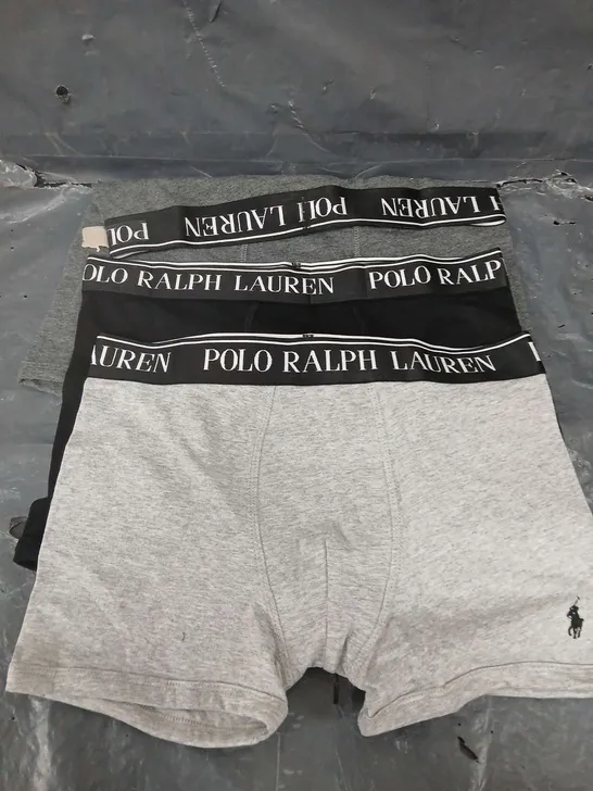 Lot 3231: RALPH LAUREN COTTON STRETCH BOXER BRIEF SET - 12-14YRS ...