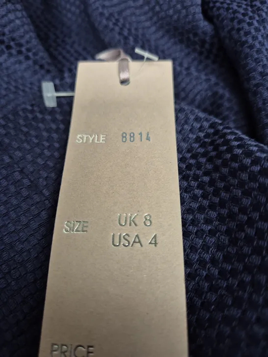 Lot 22: MICHAELA LOUISA NAVY TEXTURED JACKET – WOMEN'S, UK 8 (US 4 ...