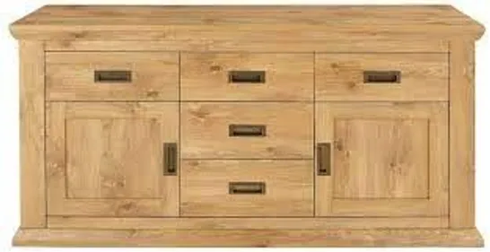 Lot 579: BOXED CLIFTON OAK-EFFECT LARGE SIDEBOARD (2 BOXES) RRP £249 ...