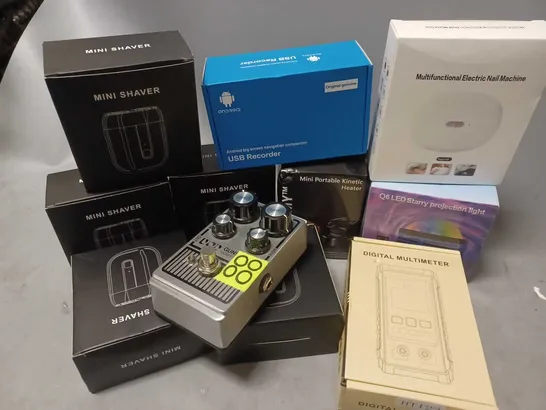 Lot 7532: APPROXIMATELY 11 ASSORTED ITEMS TO INCLUDE ANDROID BIG SCREEN ...