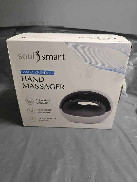 Lot 435: BOXED SOUL SMART SMART KNEADING HAND MASSAGER - 5170139 ...