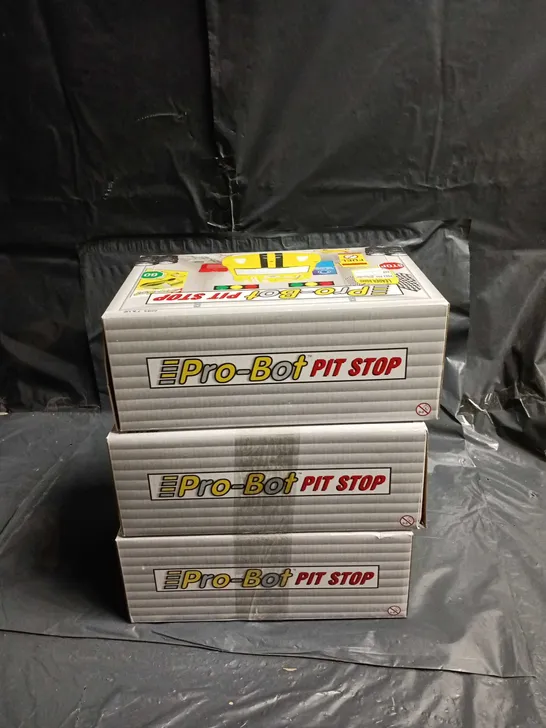 Lot 1105: PRO-BOT TOY ROBOT KIT – YELLOW CAR DESIGN, BOXED (3 BOXES ...