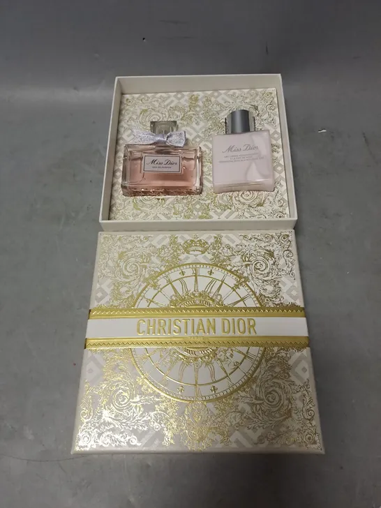 Lot 2129: BOXED CHRISTIAN DIOR MISS DIOR EAU DE PARFUM GIFT SET ...