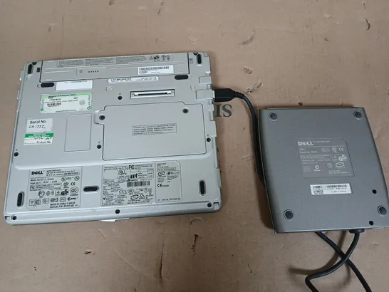 Lot 3230: DELL WINDOWS XP PROFESSIONAL 1-2CPU AND EXTERNAL MEDIA BAY ...