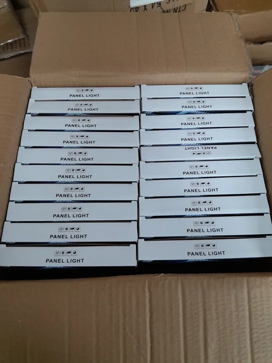 Lot 852: 40 BOXED LED PANEL LIGHTS - 5022434 | Simon Charles Auctioneers