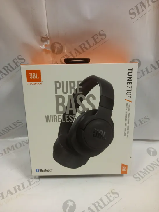 Lot 6870: BOXED SEALED JBL TUNE 710BT WIRELESS HEADPHONES - 4535045 ...