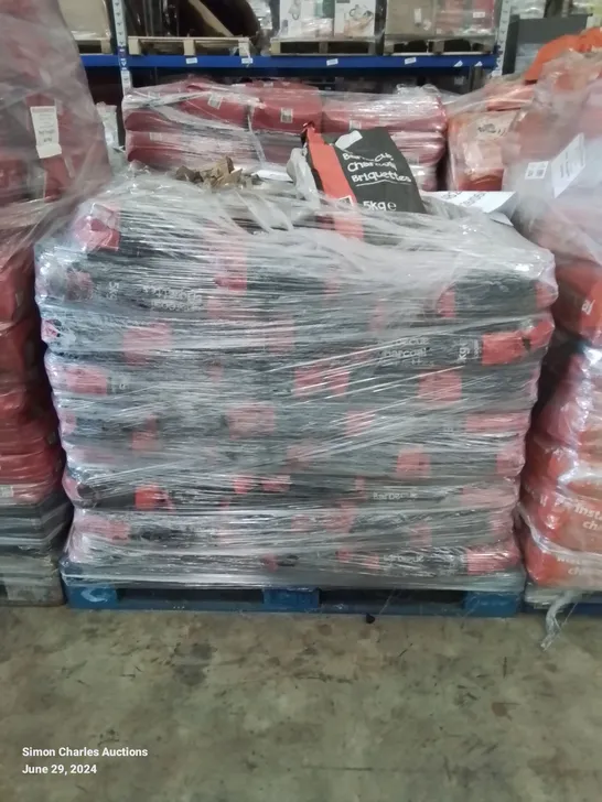 Lot 525: A PALLET TO CONTAIN APPROXIMATELY 55 X 5KG BAGS OF BIG K ...