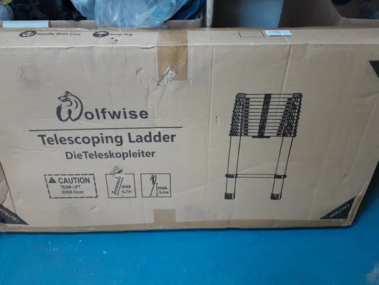 Lot 628: WOLFWISE TELESCOPING LADDERS - COLLECTION ONLY - 5132407 ...