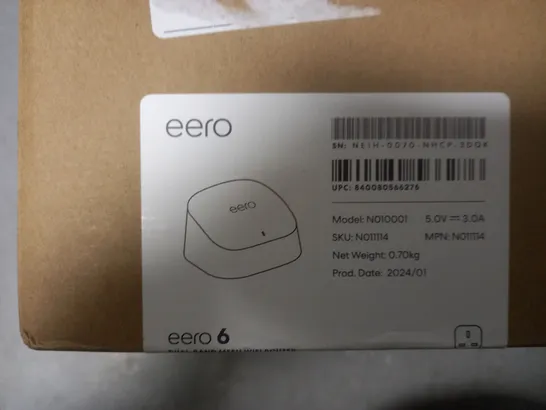 Lot 441: BOXED AND SEALED EERO 6 DUAL-BAND MESH WIFI ROUTER N010001 ...