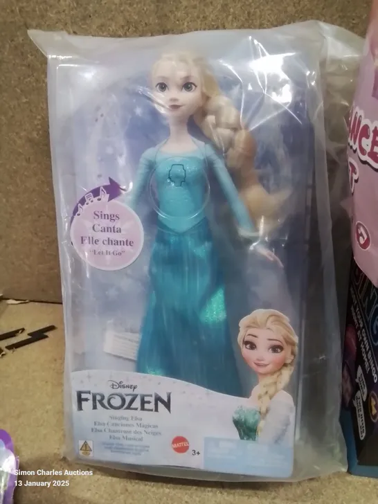 Lot 3019: BOX CONTAINING APPROXIMATELY 10 TOYS TO INCLUDE: SEBASTIAN ...