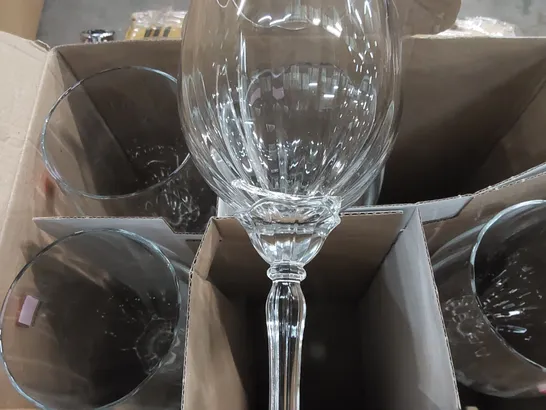 Lot 4014: BOXED SET OF 4x FLORIAN BORMIOLI ROCCO WHITE WINE GLASSES ...