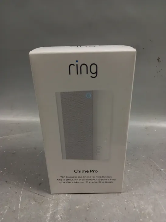 Lot 2111: BOXED SEALED RING CHIME PRO WIFI EXTENDER & CHIME - 4888416 ...