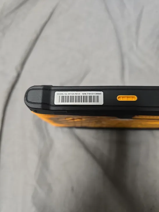 Lot 705: MICROLISE M710A RUGGED DRIVE TABLET - 5342664 | Simon Charles ...