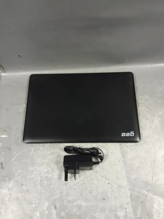 Lot 6897: GEOBOOK 4 AND CHARGER - 5127370 | Simon Charles Auctioneers