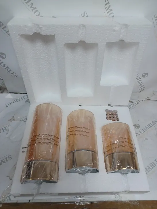 Lot 1361: BUNDLEBERRY BY AMANDA HOLDEN SET OF WIRE LIGHT GLASS CYLINDER ...