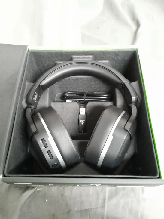 Lot 1575: BOXED TURTLE BEACH BLACK STEALTH 700 HEADPHONES - 5003367 ...