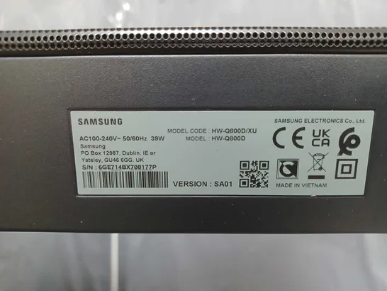 Lot 20: SAMSUNG Q800D SOUNDBAR AND SUBWOOFER - 5049184 | Simon Charles ...
