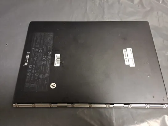 Lot 7053: LENOVO XB1-X90L PORTABLE TABLET COMPUTER IN BLACK - 5039909 ...