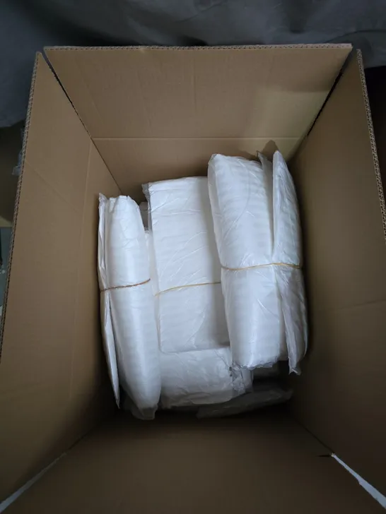 Lot 587: APPROXIMATELY 10 ITEMS 2 X 5 SET OF WHITE CUSHIONS IN PLASTIC ...