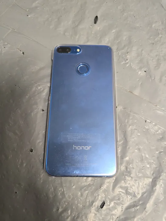 Lot 1861: UNBOXED HONOR MOBILE PHONE IN BLUE - LLD-L31 - 5288725 ...