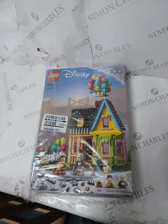 Lot 4305: BOXED LEGO DISNEY AND PIXAR ‘UP’ HOUSE BUILDING TOY RRP £47. ...