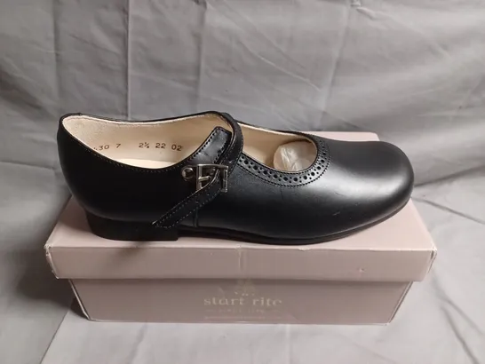 Lot 1268: BOXED PAIR OF START-RITE CLARE BLACK LEATHER MARY JANE SHOES ...