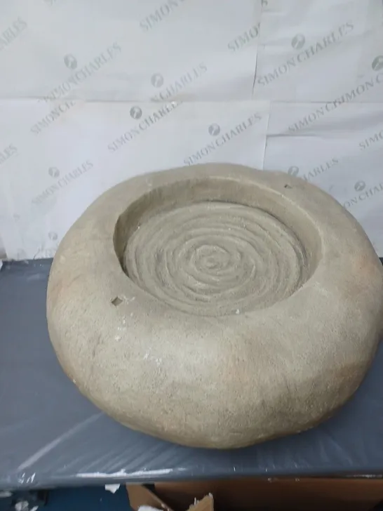 Lot 9127: BOXED MY GARDEN STORIES TOADSTOOL BIRD BATH - COLLECTION ONLY ...