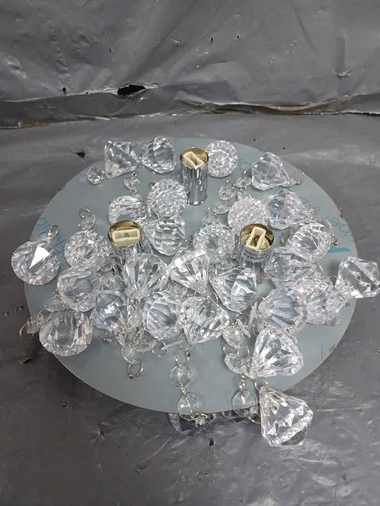 Lot 2317: MAYA DIAMOND FLUSH CEILING LIGHT FITTING RRP £34.99 - 4921824 ...