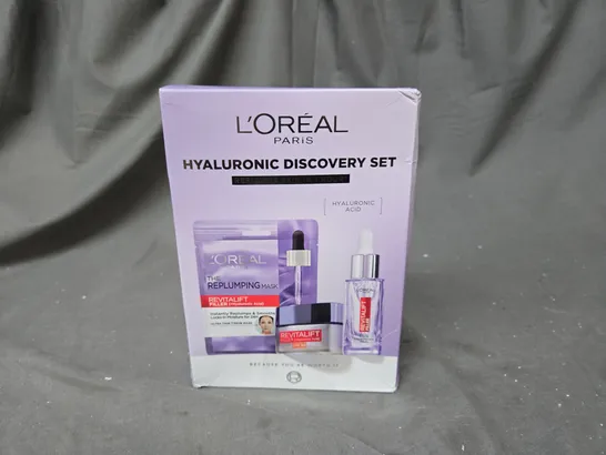 Lot 5440: L'OREAL PARIS HYALURONIC DISCOVERY GIFT SET WITH PURE ...
