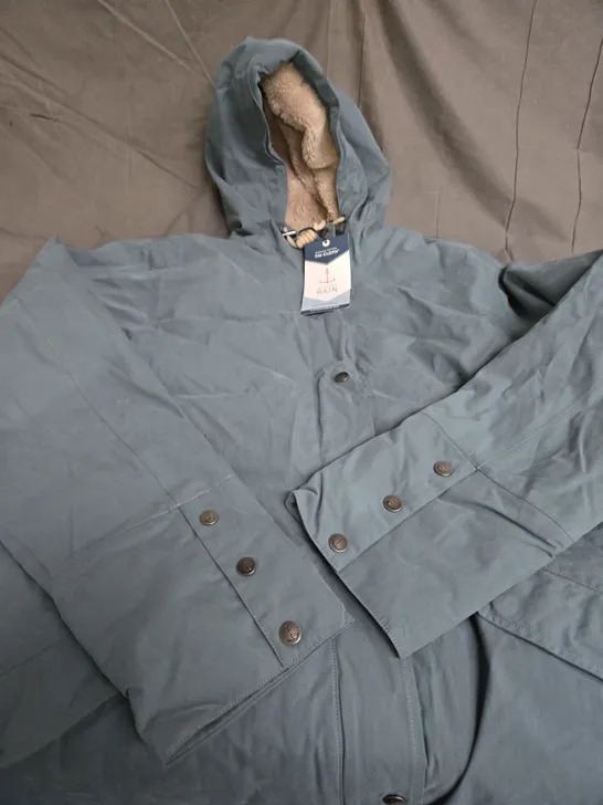 Lot 5851: SEASALT CORNWALL RIVER SEA COAT SIZE 22 - 5039621 | Simon ...