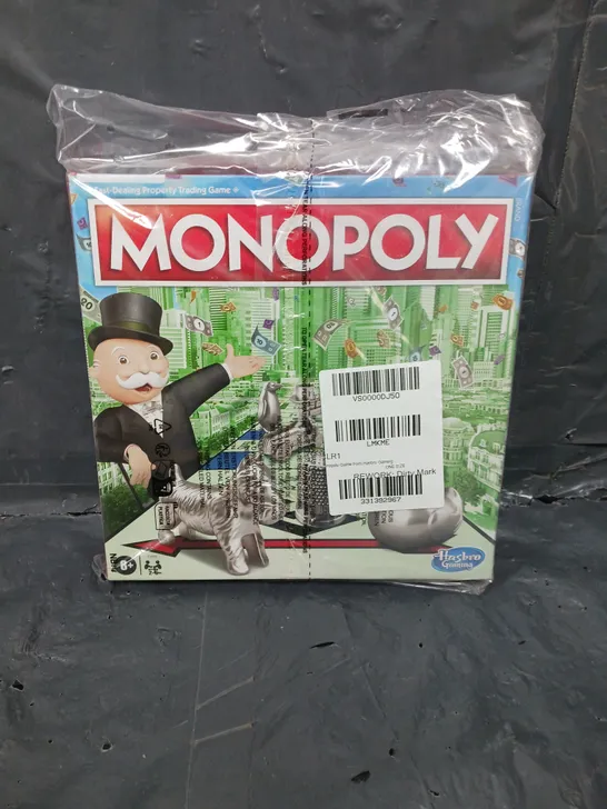 Lot 9485: HASBRO MONOPOLY BOARD GAME - 4995808 | Simon Charles Auctioneers