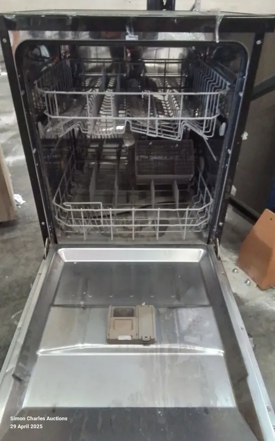 Lot 218: SWAN SDW751150B 12-PLACE FULLSIZE DISHWASHER - BLACK - 5153537 ...