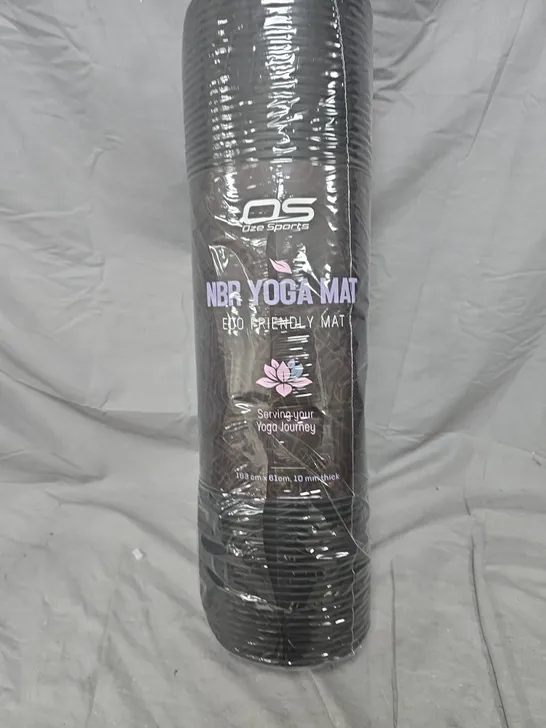 Lot 359: NBR YOGA MAT – ECO-FRIENDLY, 183 CM X 61 CM X 10 MM, ROLLED IN ...
