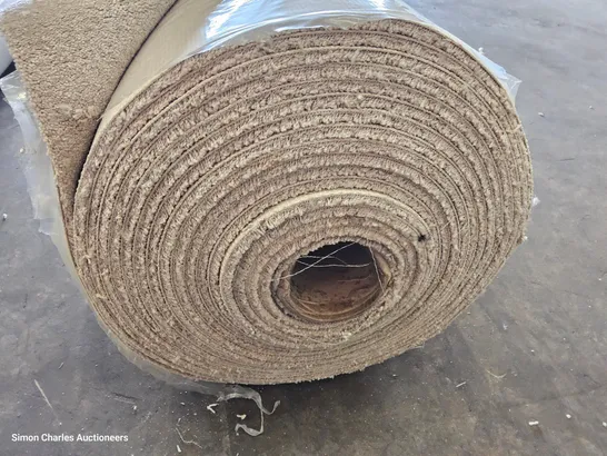 Lot 100: ROLL OF QUALITY FREEDOM EXTRA TISSUE CARPET APPROXIMATELY 5M × ...