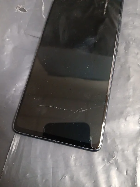 Lot 6014: SAMSUNG GALAXY S20 FE 5G SMARTPHONE – COSMIC BLUE (BOXED ...
