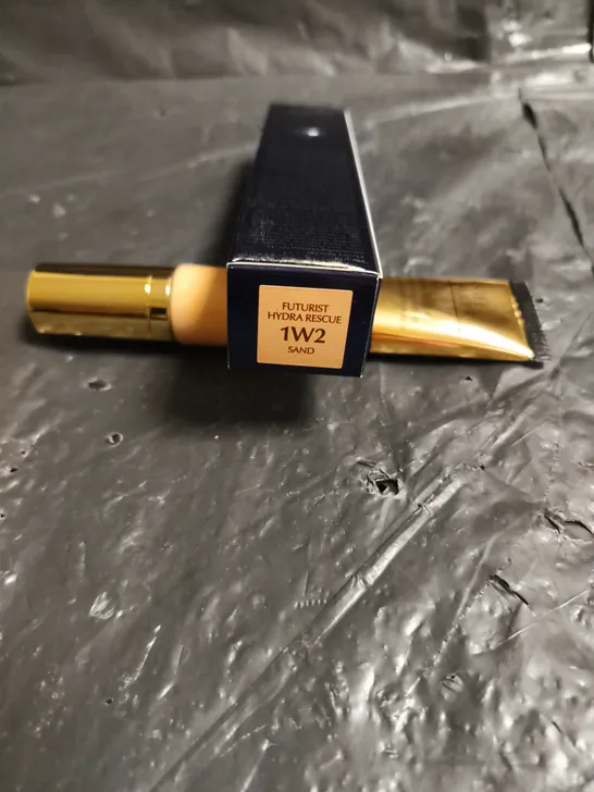 Lot 468: ESTÉE LAUDER FUTURIST HYDRA RESCUE FOUNDATION SPF45 – SHADE ...