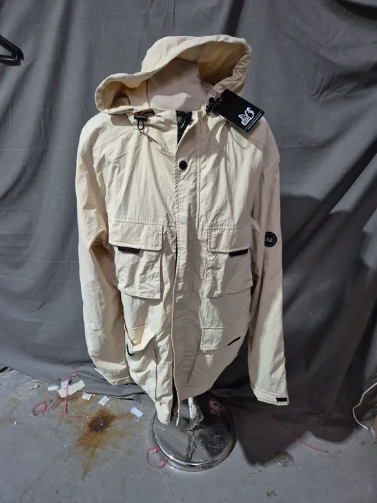 Lot 416: PEACEFUL HOOLIGAN NATHAN SANDBANK JACKET – MEN'S PARKA, XL ...