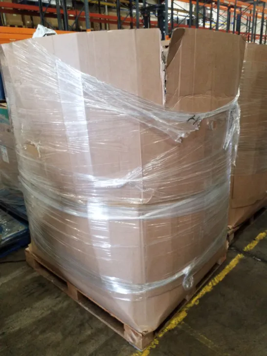 Lot 2030: PALLET CONTAINING ASSORTED GARDEN HOSES & POOL INFLATABLES ...