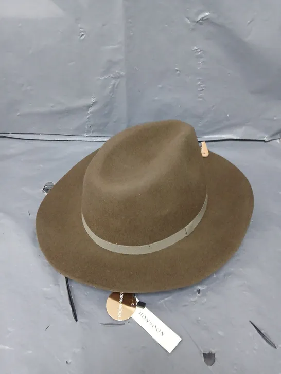 Lot 9695: MANSOON FEDORA HAT IN KHAKI - 5087100 | Simon Charles Auctioneers