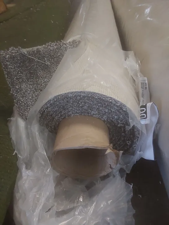 Lot 154: ROLL OF QUALITY NATURAL ORIGINS HERRINGBONE ECRU CARPET ...