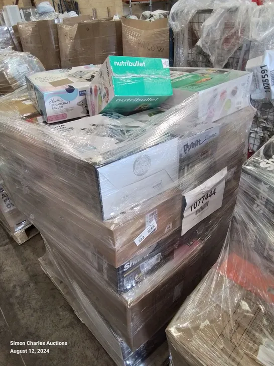 Lot 223: PALLET OF APPROXIMATELY 26 UNPROCESSED RAW RETURN HOUSEHOLD ...
