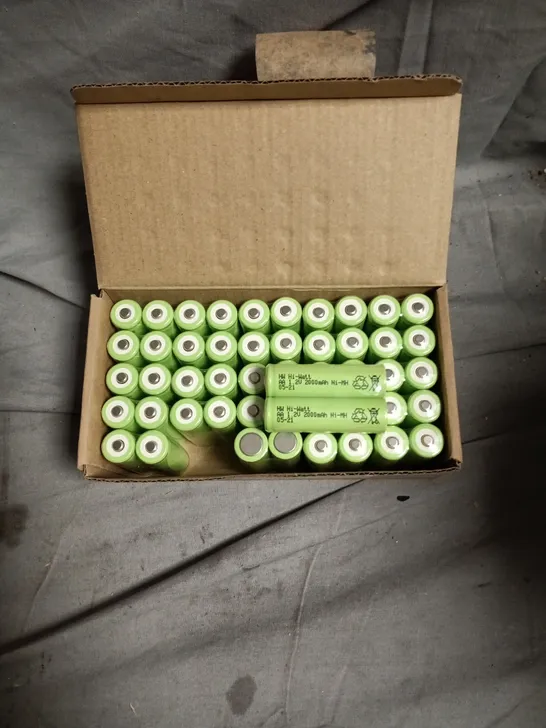 Lot 1522: BOX OF APPROXIMATELY 300 HW HI-WATT AA NI-MH RECHARGEABLE ...