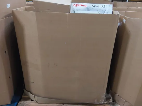 Lot 1069: PALLET OF APPROXIMATELY 37 ASSORTED STATIONARY ITEMS ...