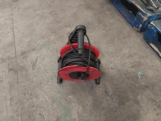 Lot 34: BRAKE EXTENSION CABLE REEL - 5067909 | Simon Charles Auctioneers