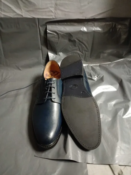 Lot 1421: BOSE LONDON MEN'S NAVY BLUE LEATHER OXFORD SHOES SIZE EUR 45 ...