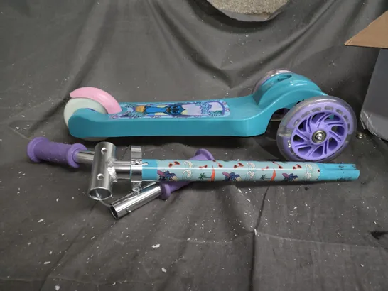 Lot 5031: DISNEY STITCH MINI GO! TILT SCOOTER WITH LIGHTS - 4970687 ...